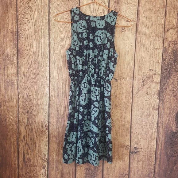 Everly | Dresses | Everly Blue Floral Midi Dress Size 3 | Poshmark
